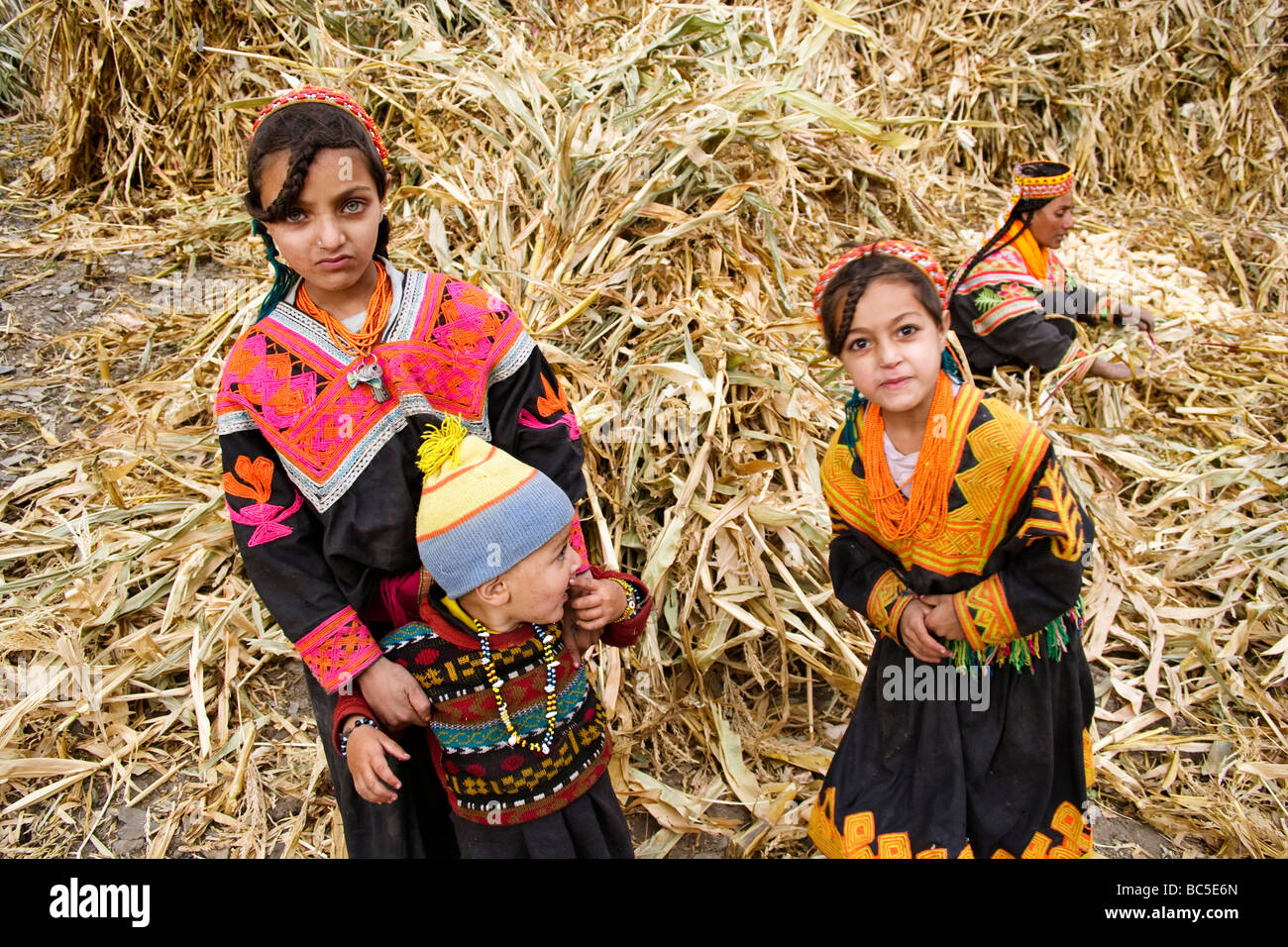 Kalasha girl pakistan hi-res stock photography and images - Alamy
