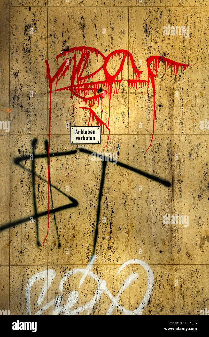 Germany, Graffiti on wall Stock Photo - Alamy