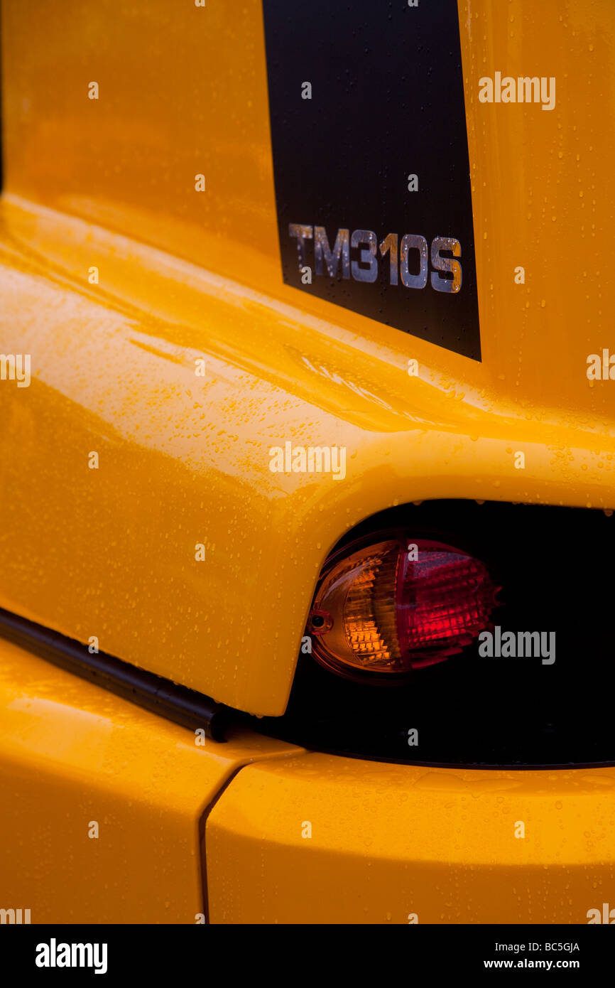 Close-ups of JCB Excavation machines Stock Photo - Alamy