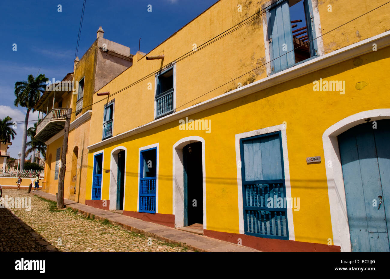 Old yellow building in colonial town of Trinidad Cuba Stock Photo - Alamy