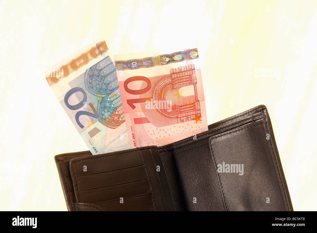 10 euro in wallet hi-res stock photography and images - Alamy