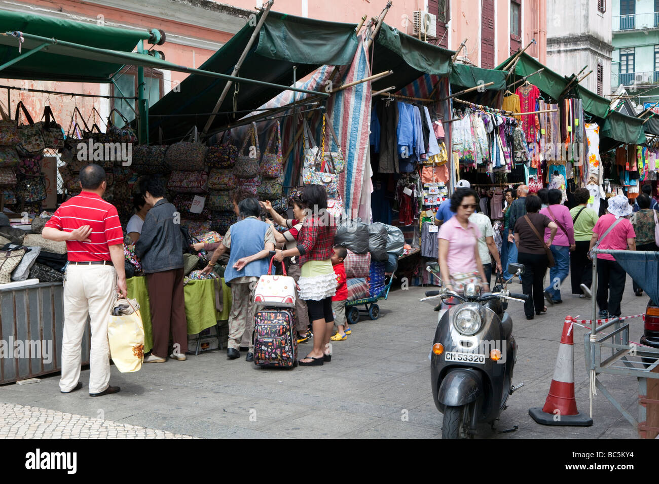Market macau china hi-res stock photography and images - Alamy