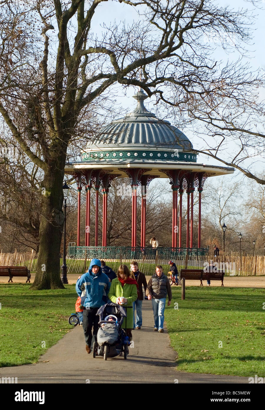 Bandstand rotunda hi-res stock photography and images - Alamy