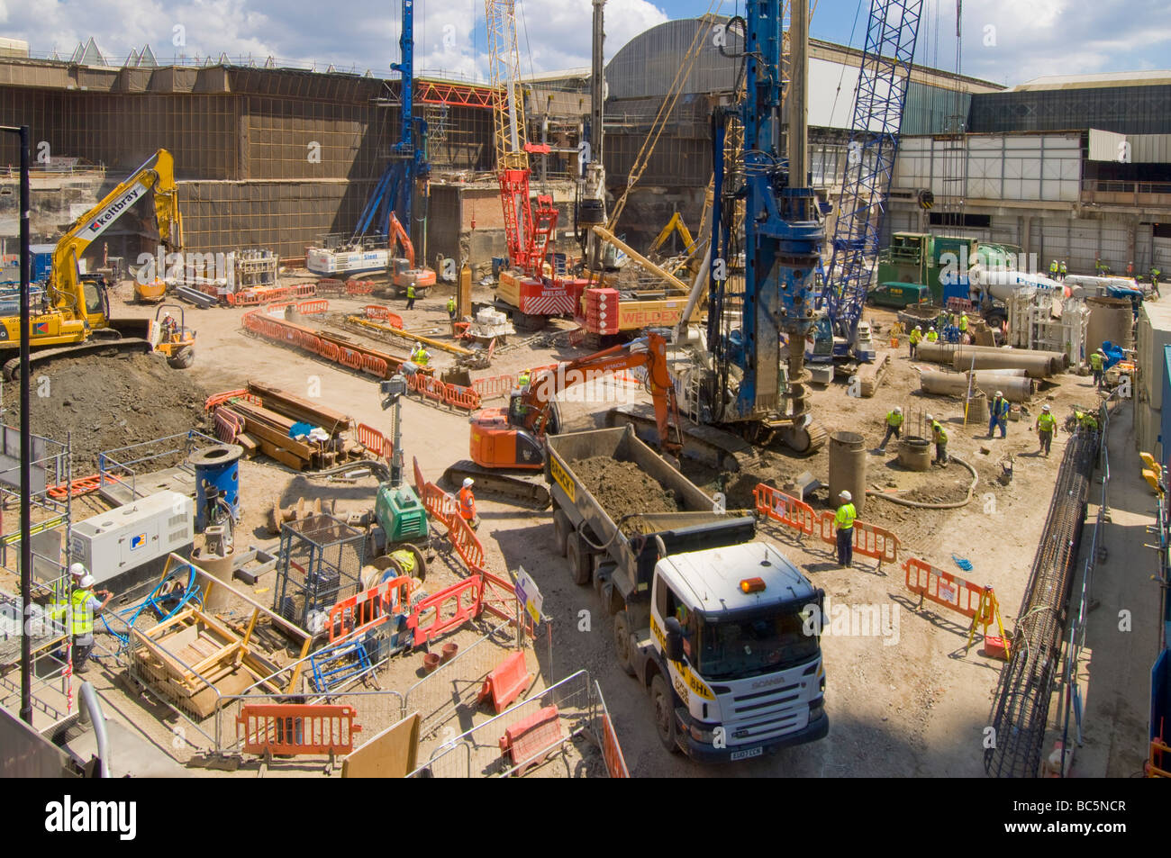 The Place Under Construction Shard High Resolution Stock Photography ...