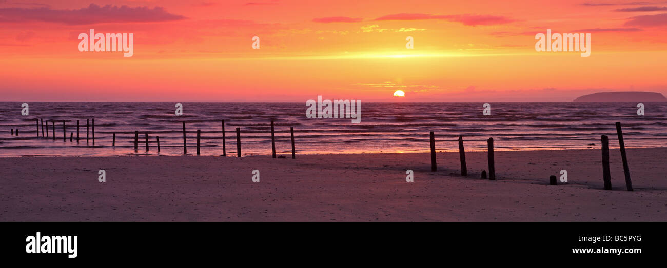 Berrow sands hi-res stock photography and images - Alamy