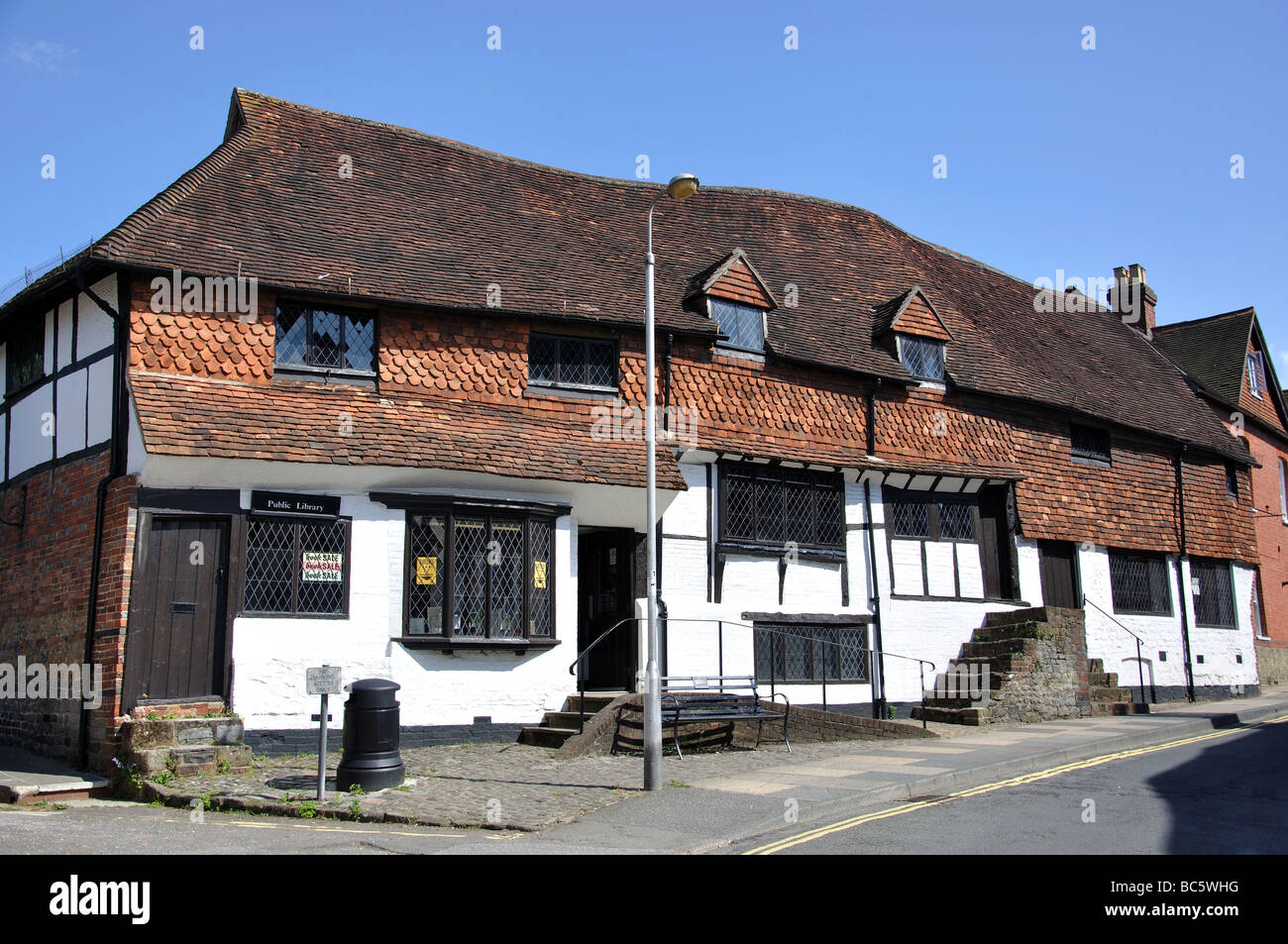 Midhurst Public Library, Knockhundred Row, Midhurst, West Sussex ...