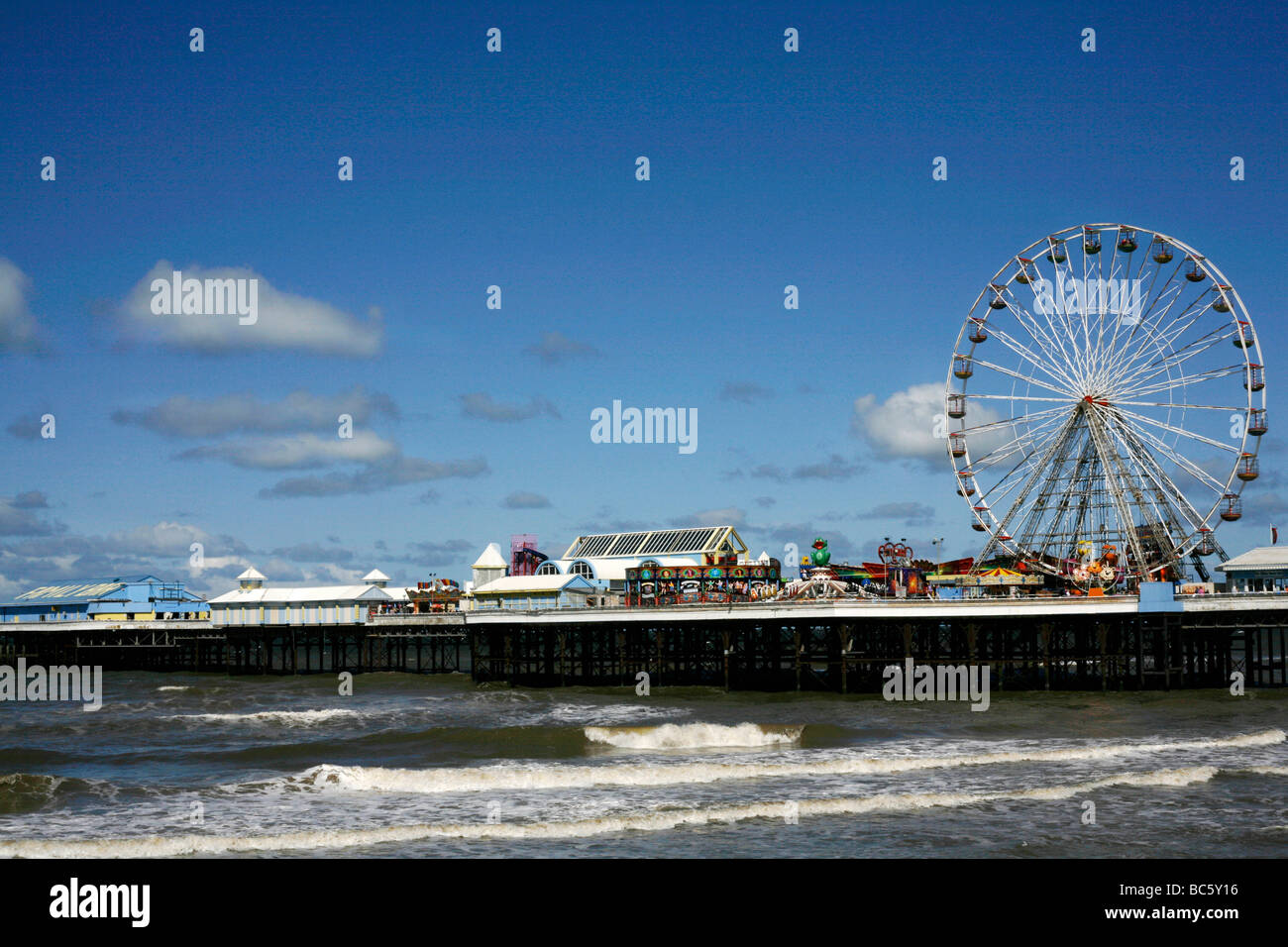 Blackpool Central Pier and Big Wheel, Blackpool, UK Stock Photo - Alamy