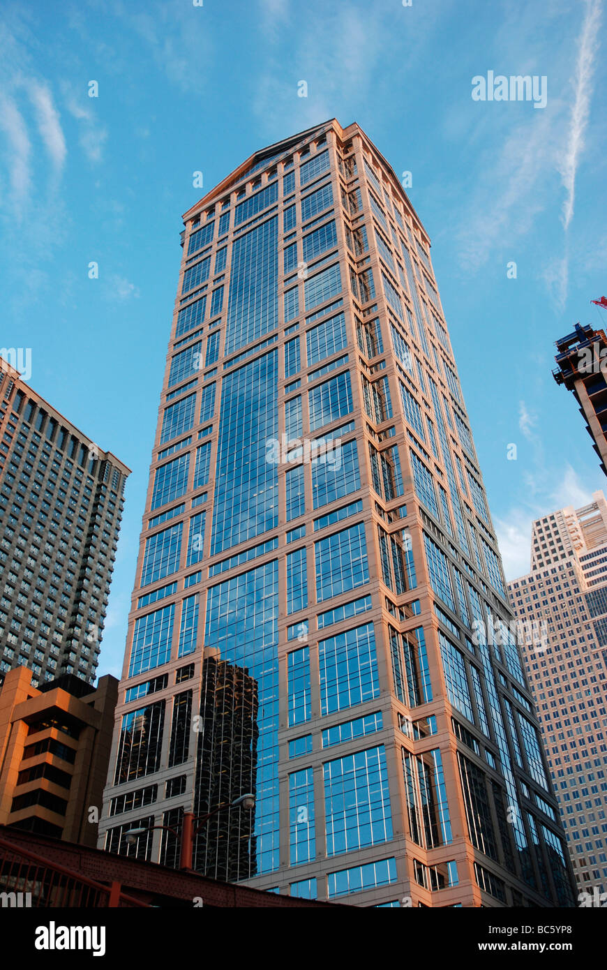 United Airlines building at 77 West Wacker Drive Chicago Illinois Stock ...