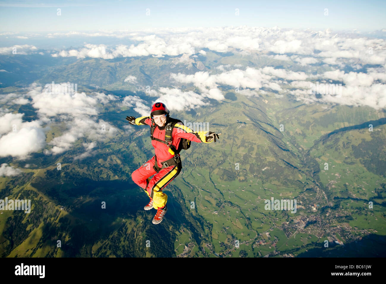 parachute jumper, full shot Stock Photo - Alamy