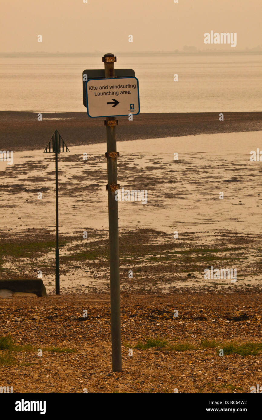 Kite area sign hi-res stock photography and images - Alamy