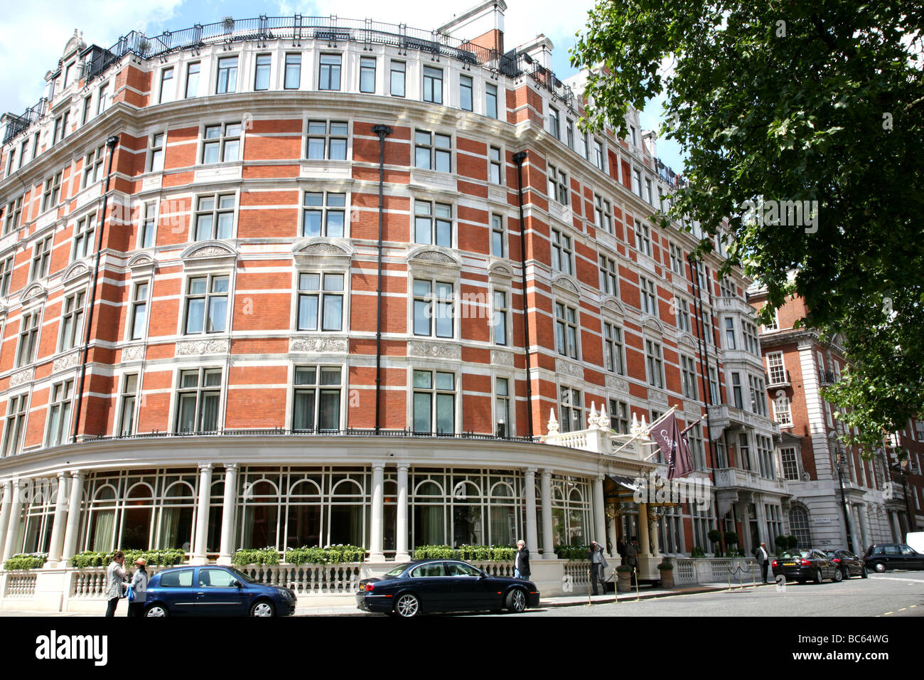 Connaught place london hi-res stock photography and images - Alamy