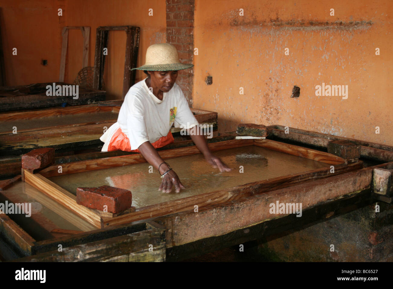 Madagascar Woman Making Paper In The Antaimoro Paper Factory, Ambalavao ...