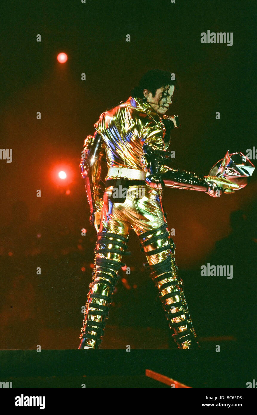 Michael Jackson seen here on stage in Prague 8th September 1996 Stock ...