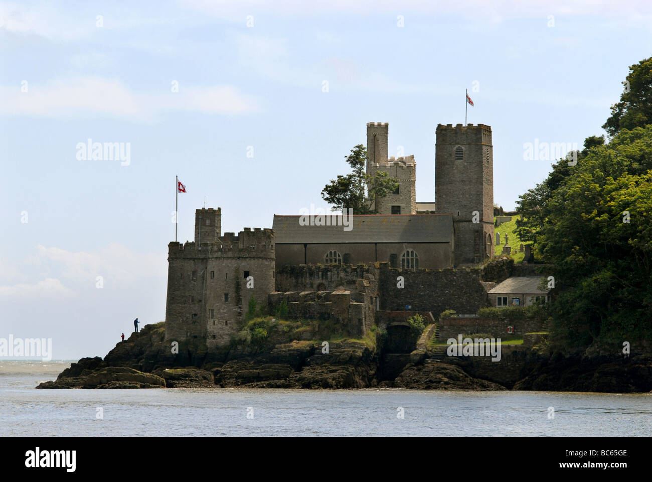 Coastal defensive castle hi-res stock photography and images - Alamy