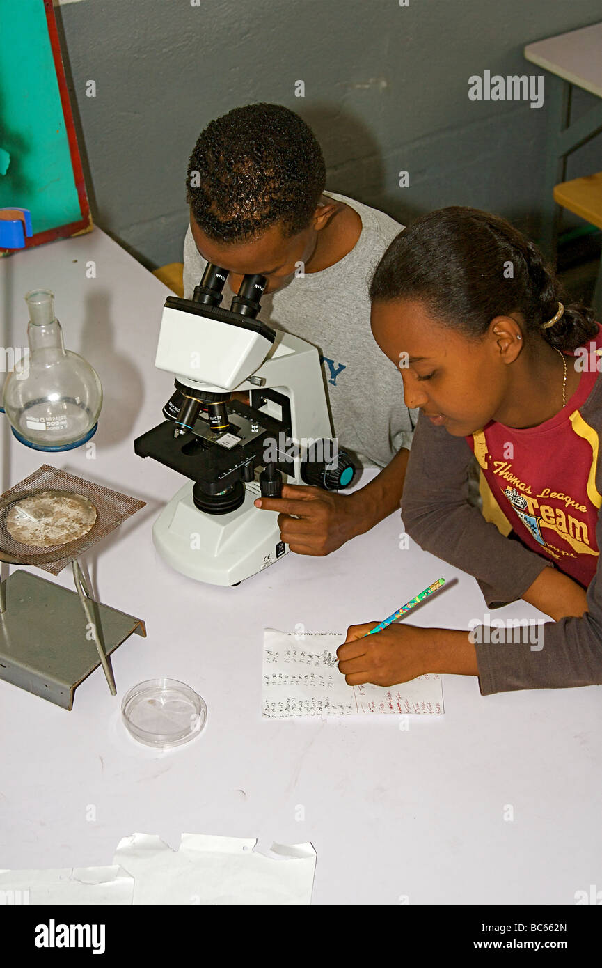 Ethiopian students in addis ethiopia hi-res stock photography and ...