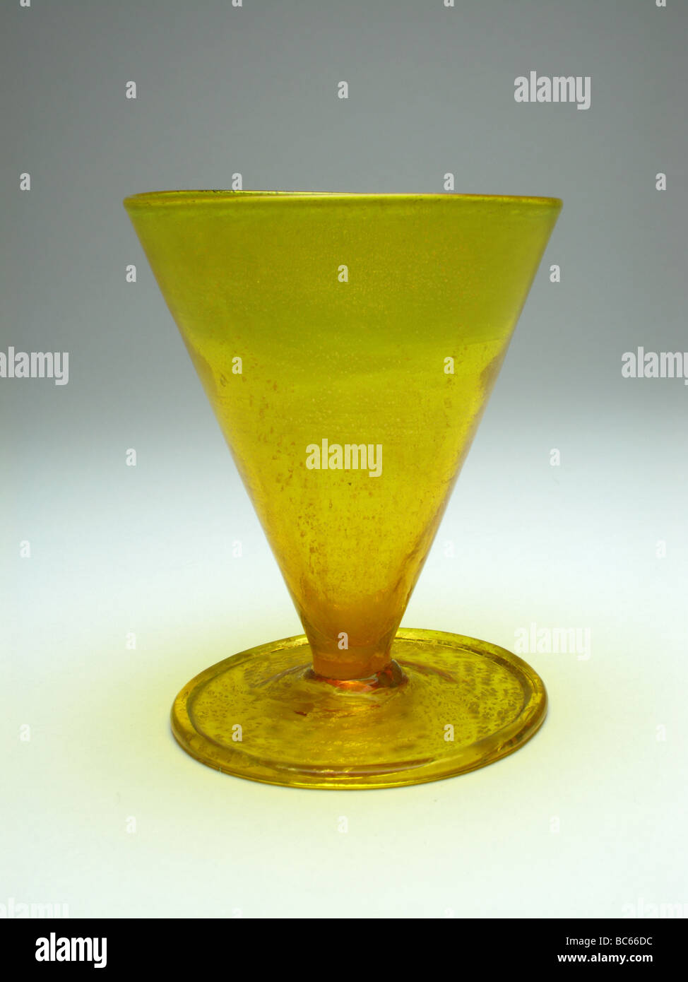 Conical glass hi-res stock photography and images - Alamy