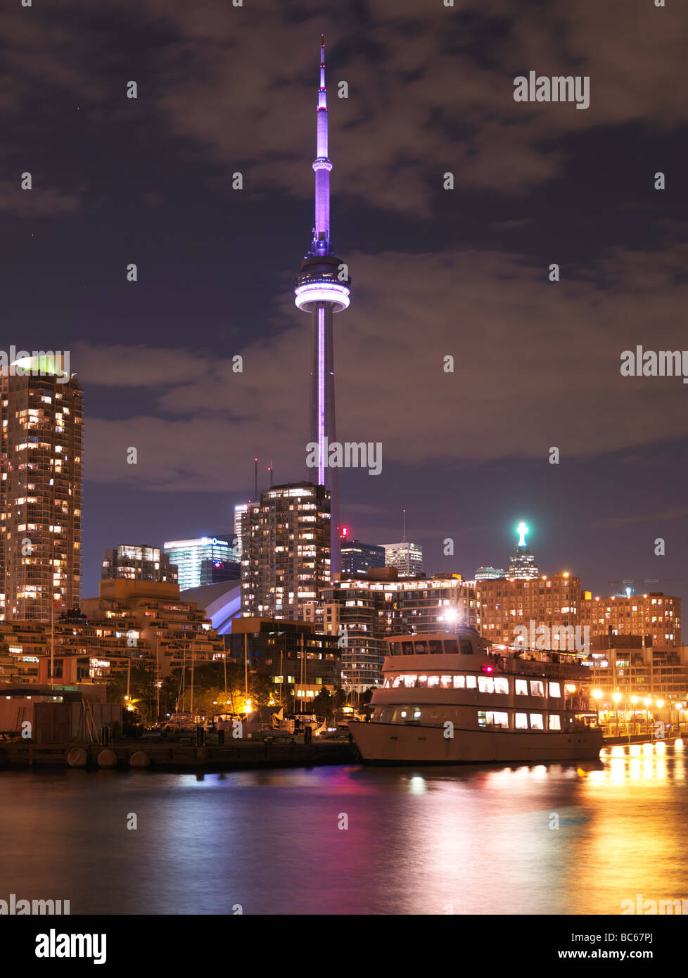 Toronto downtown harbourfront skyline nighttime scenery Stock Photo - Alamy