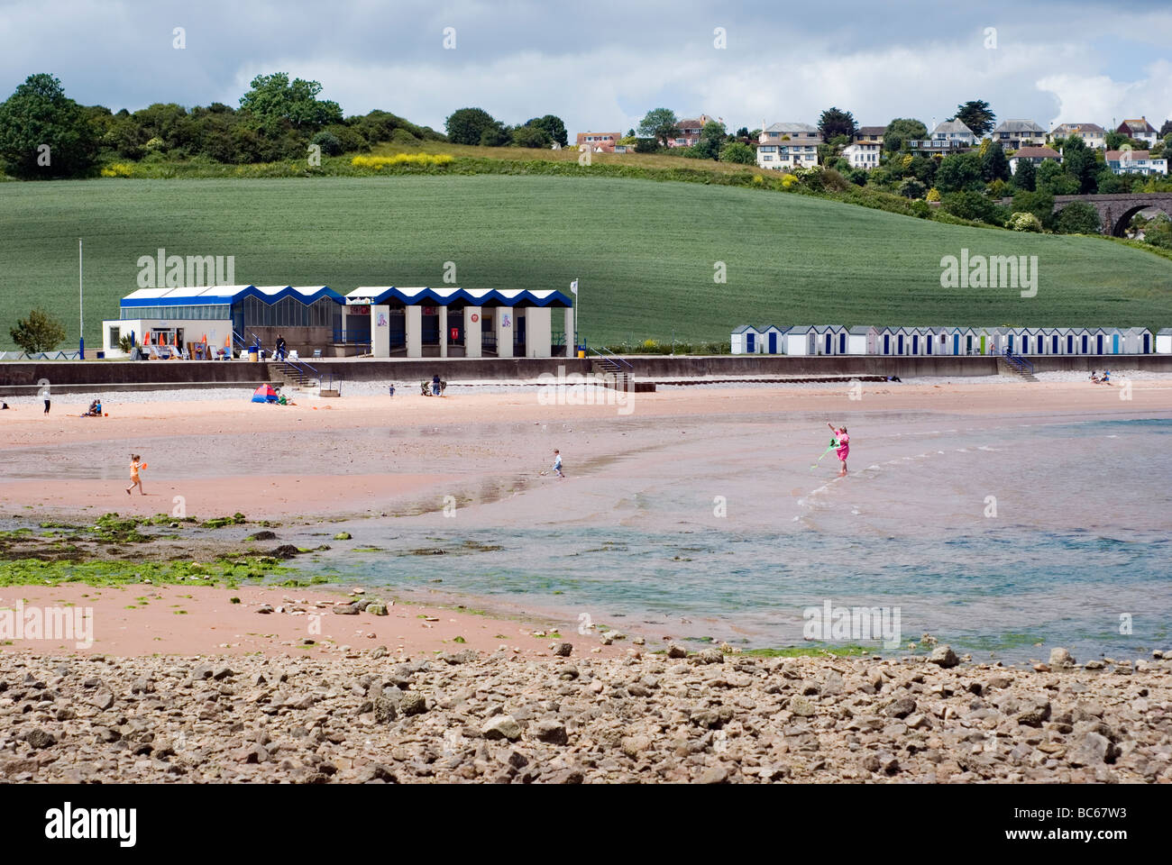 Families on the beach at Broadsands,Devon Stock Photo - Alamy