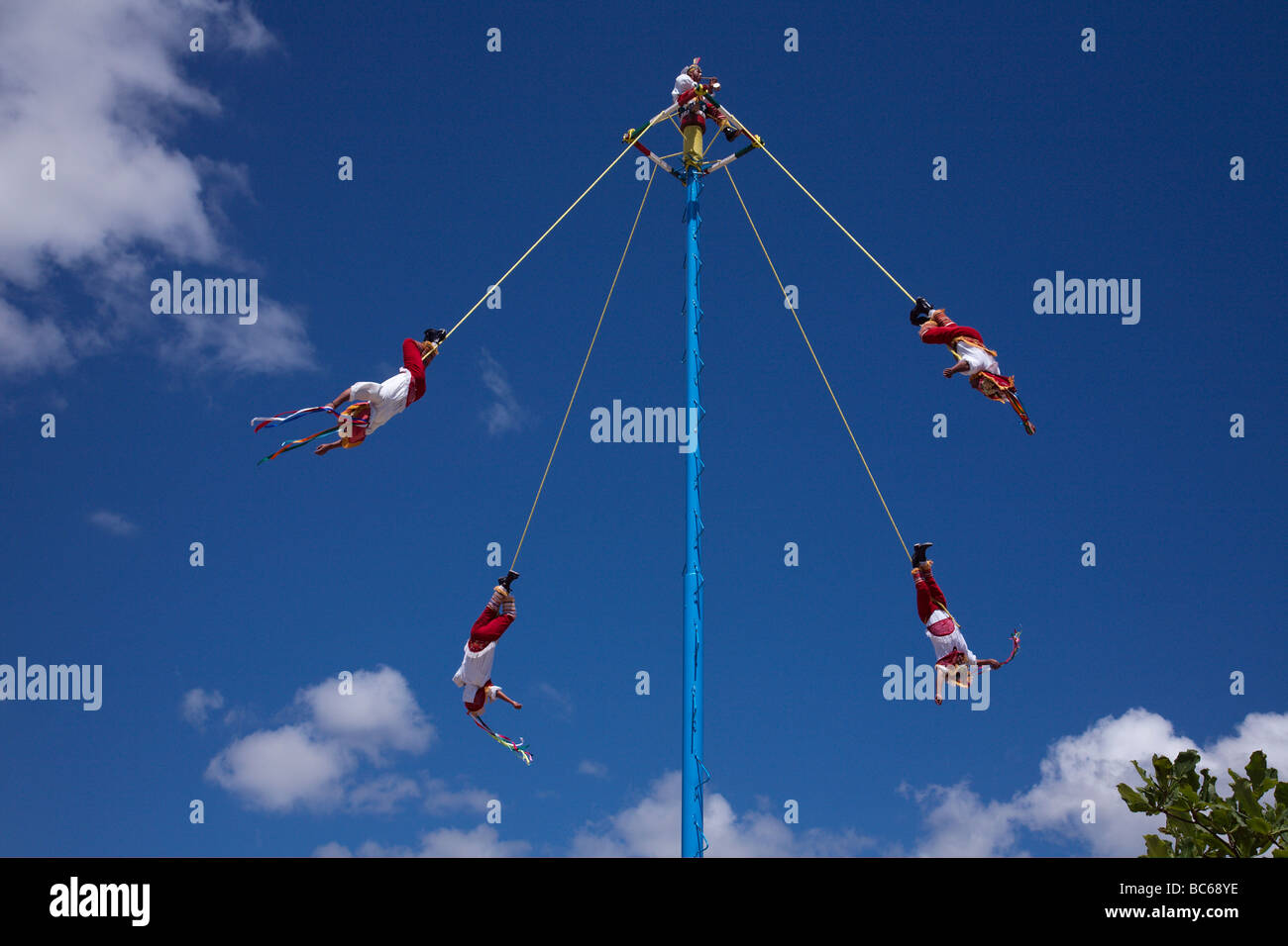Flying men mexico hi-res stock photography and images - Alamy