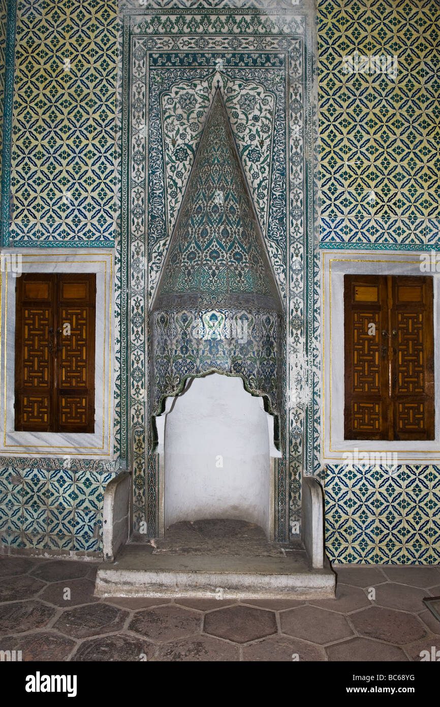 Turkey , Istanbul , Topkapi Palace , spectacular magnificent ornate ...