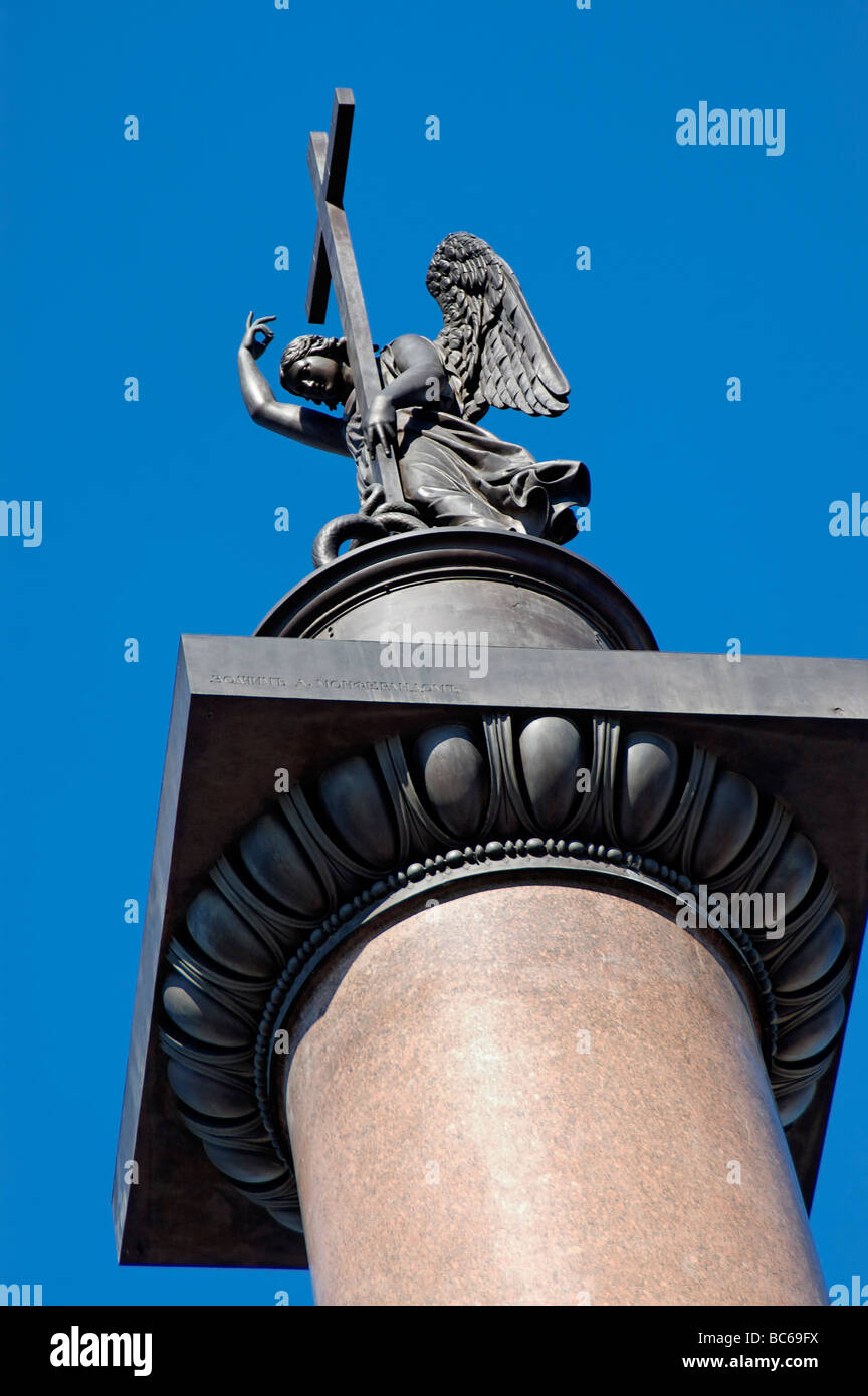 Angel with cross hi-res stock photography and images - Alamy