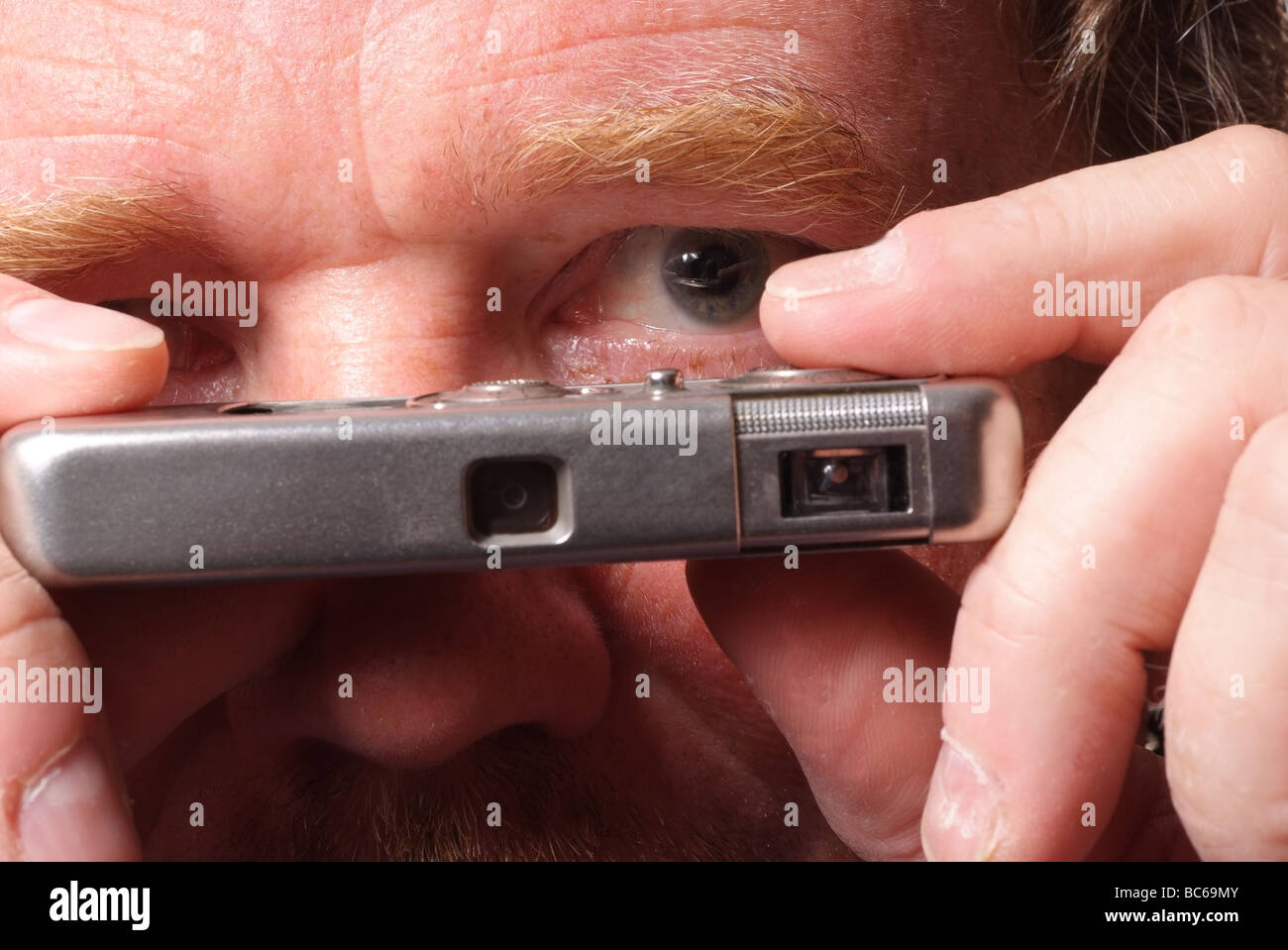 Spy camera hi-res stock photography and images - Alamy