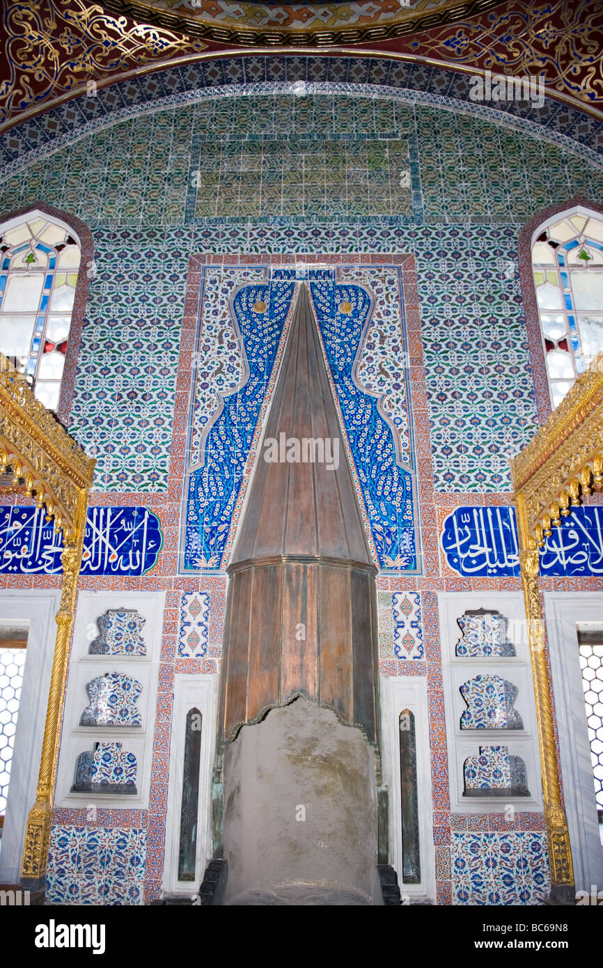 Turkey , Istanbul , Topkapi Palace , magnificent Mihrab blue tiles ...