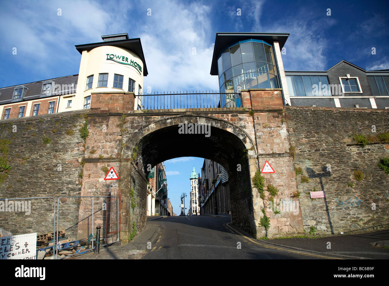 butchers gate in the 17th century almost complete fortified city walls ...