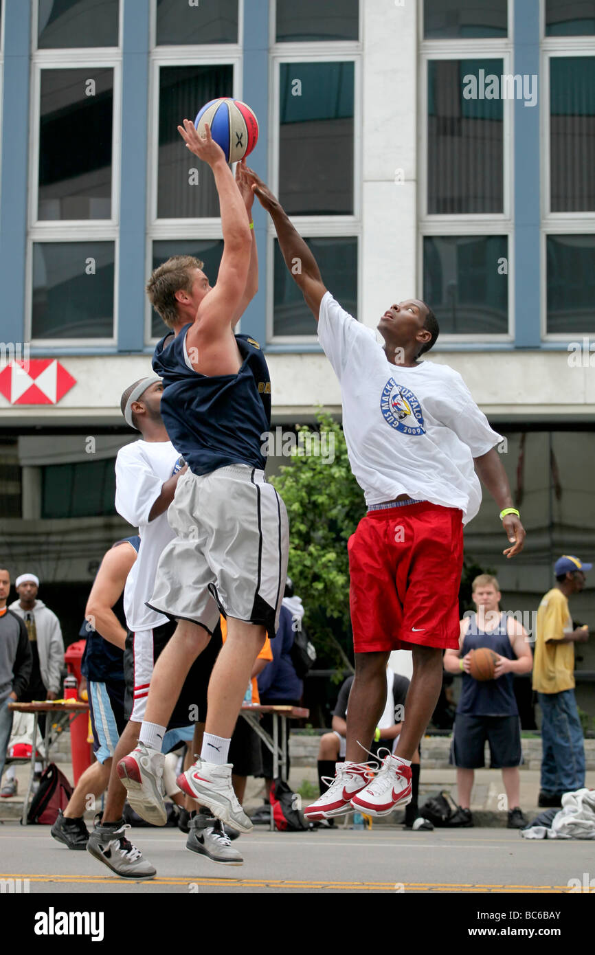 Gus Macker Basketball Tournament 2009 Buffalo, NY Stock Photo - Alamy