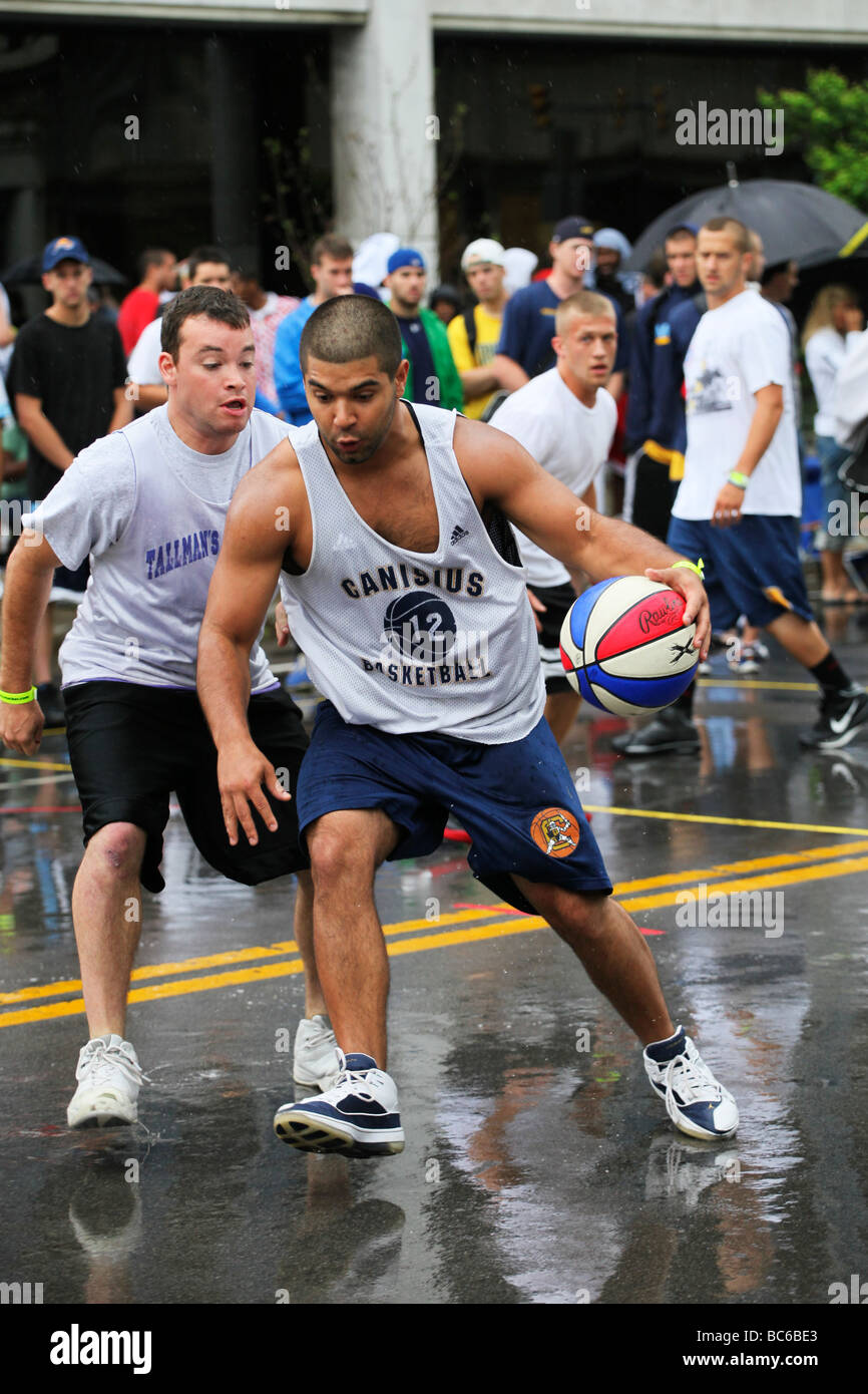 Gus macker basketball tournament hi-res stock photography and images ...