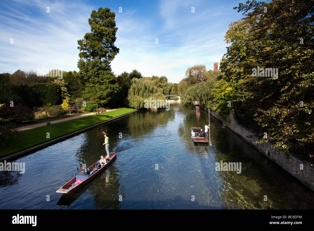 Cambridge walking tours hi-res stock photography and images - Alamy
