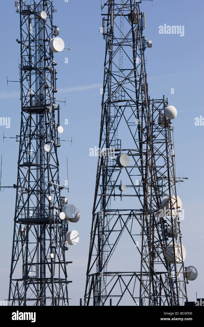 Telephone masts uk hi-res stock photography and images - Alamy