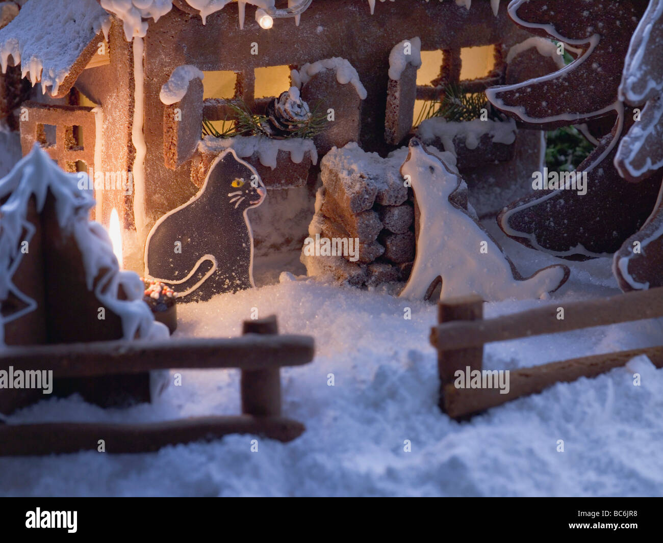 Gingerbread house with gingerbread animals (detail Stock Photo - Alamy
