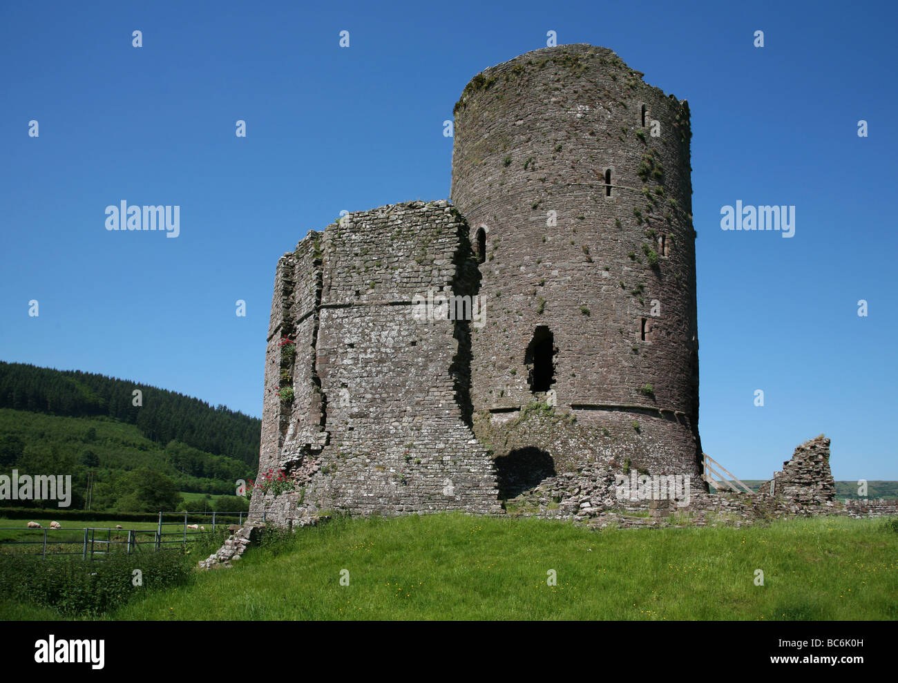 Round Keep High Resolution Stock Photography and Images - Alamy