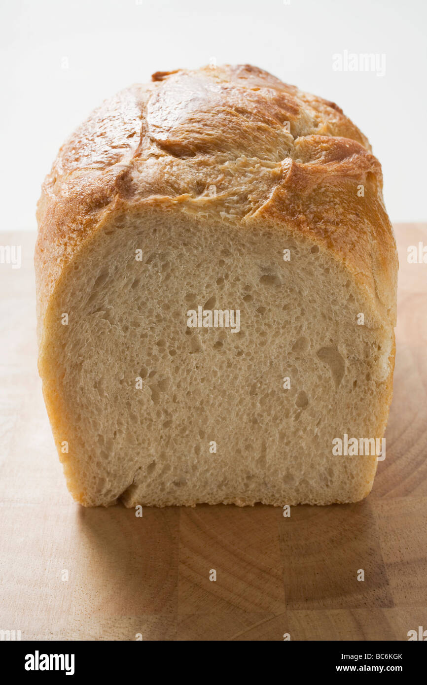 With the end crust cut off hi-res stock photography and images - Alamy