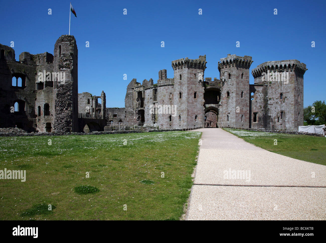 Village raglan hi-res stock photography and images - Alamy