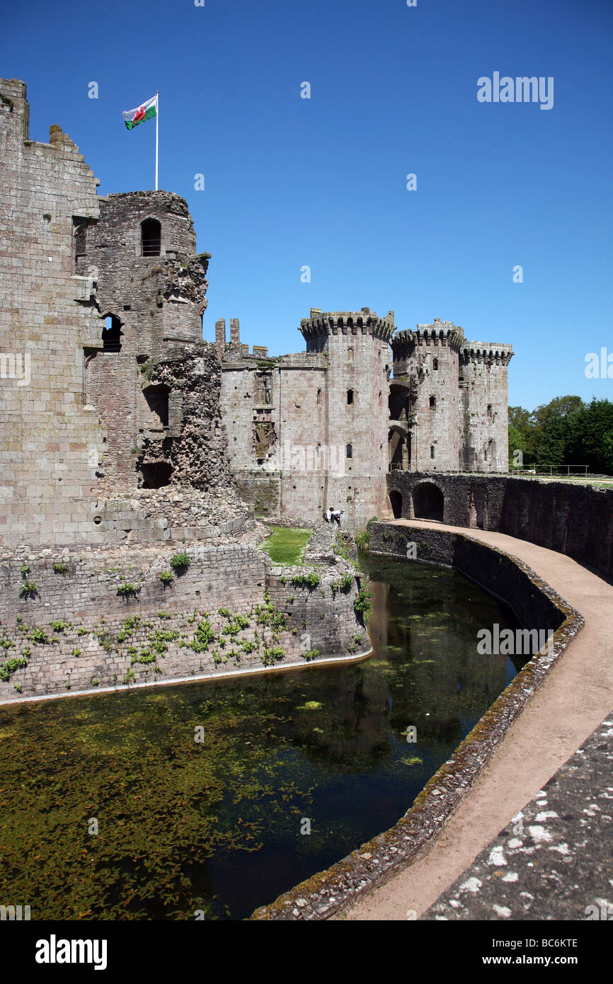 Village raglan hi-res stock photography and images - Alamy