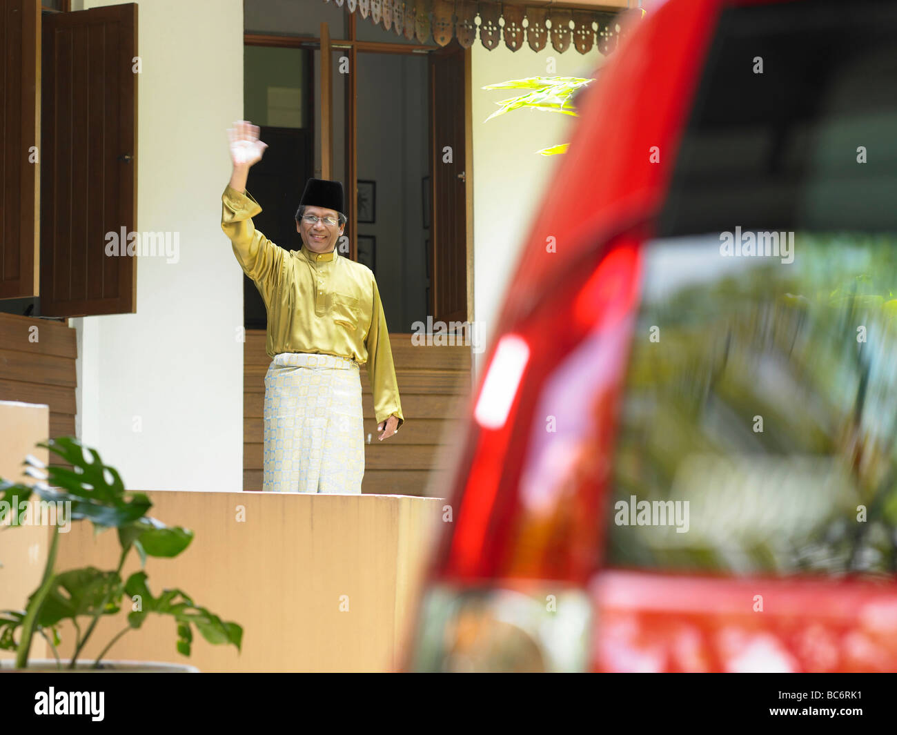 Waiving hand hi-res stock photography and images - Alamy