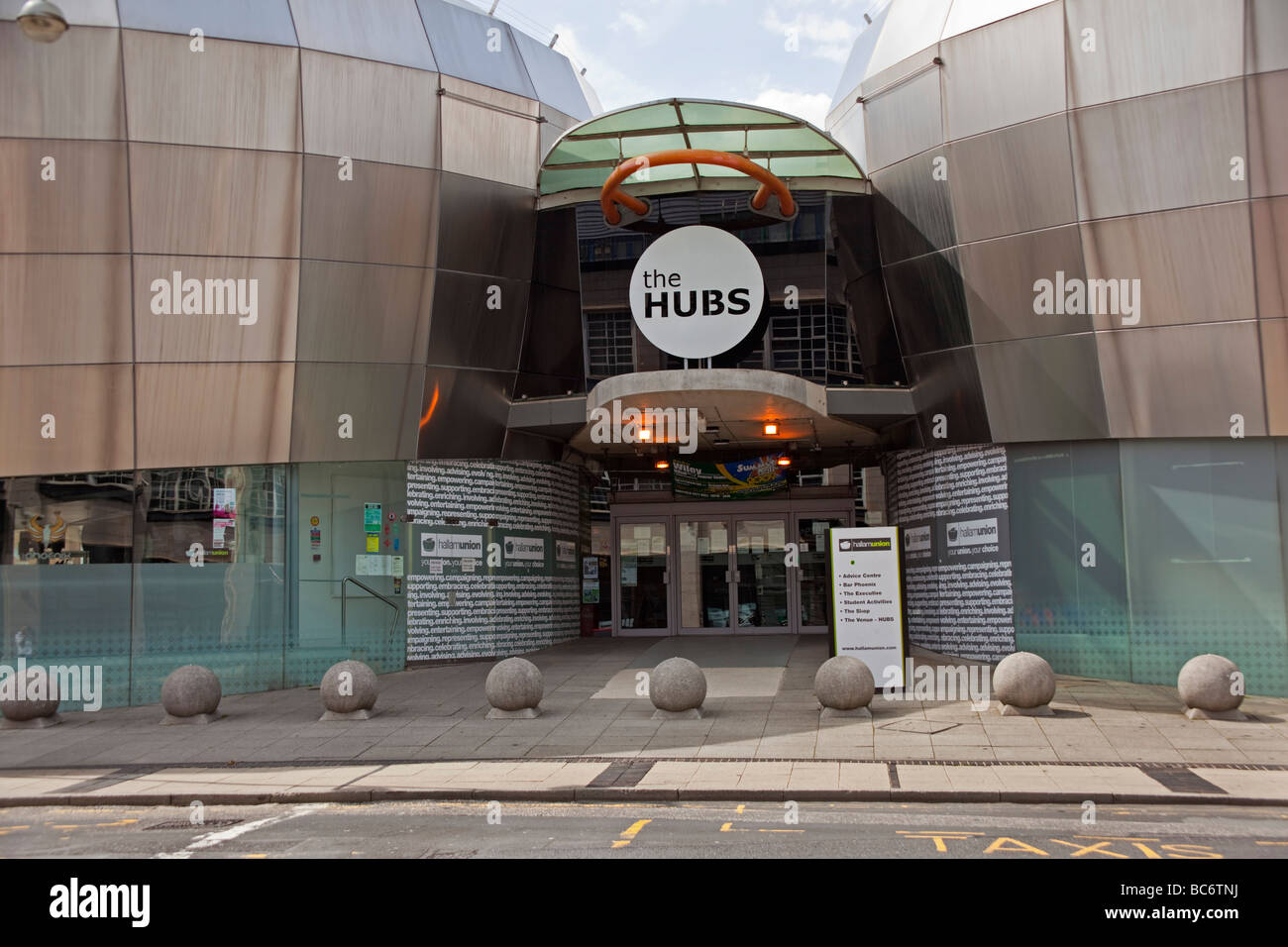 Sheffield hallam students hi-res stock photography and images - Alamy