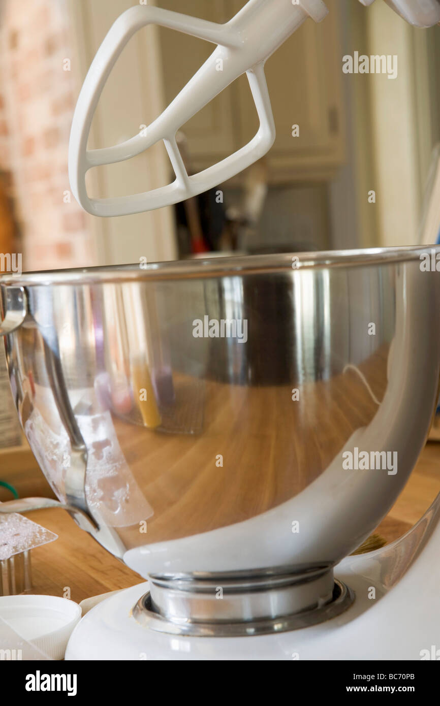 Food mixer with beater Stock Photo - Alamy