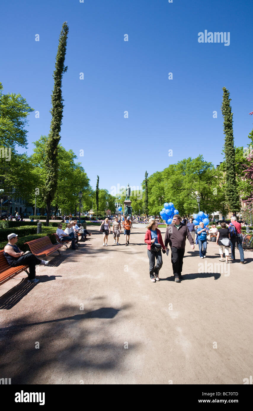 Esplanadi Park in Helsinki Finland Stock Photo - Alamy