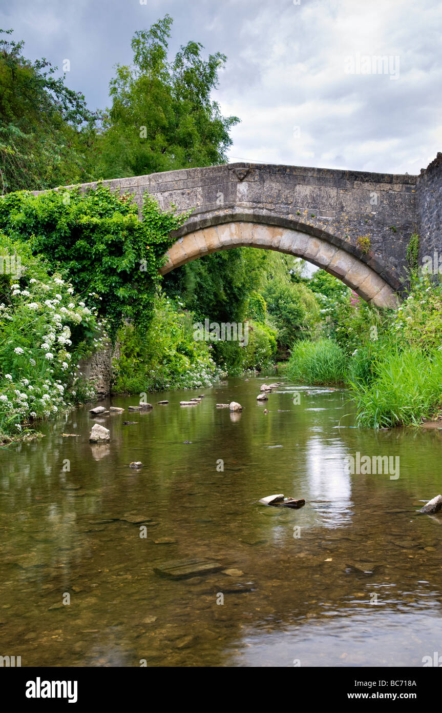 Brue hi-res stock photography and images - Alamy