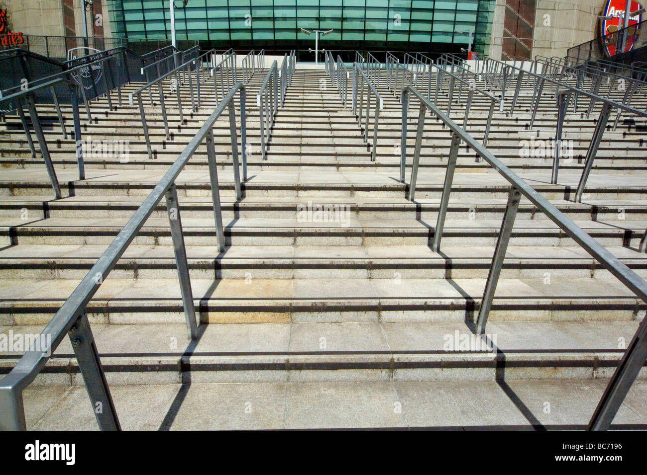Steep metal stairs hi-res stock photography and images - Alamy