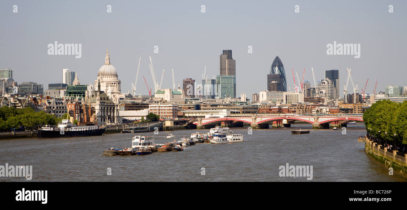London - quay and st. Pauls cathedral and skyscrapers Stock Photo - Alamy