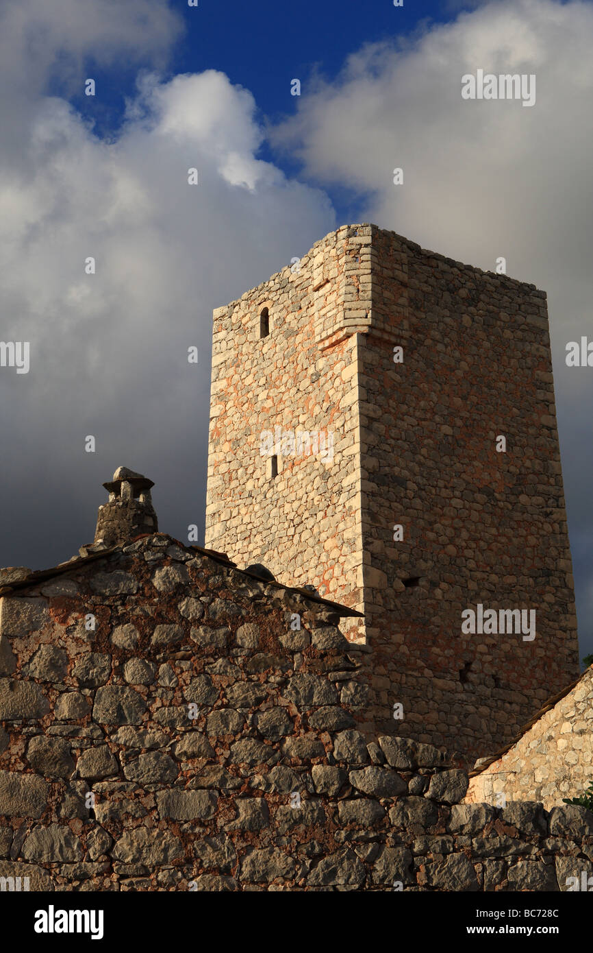 Tower houses in mani hi-res stock photography and images - Alamy