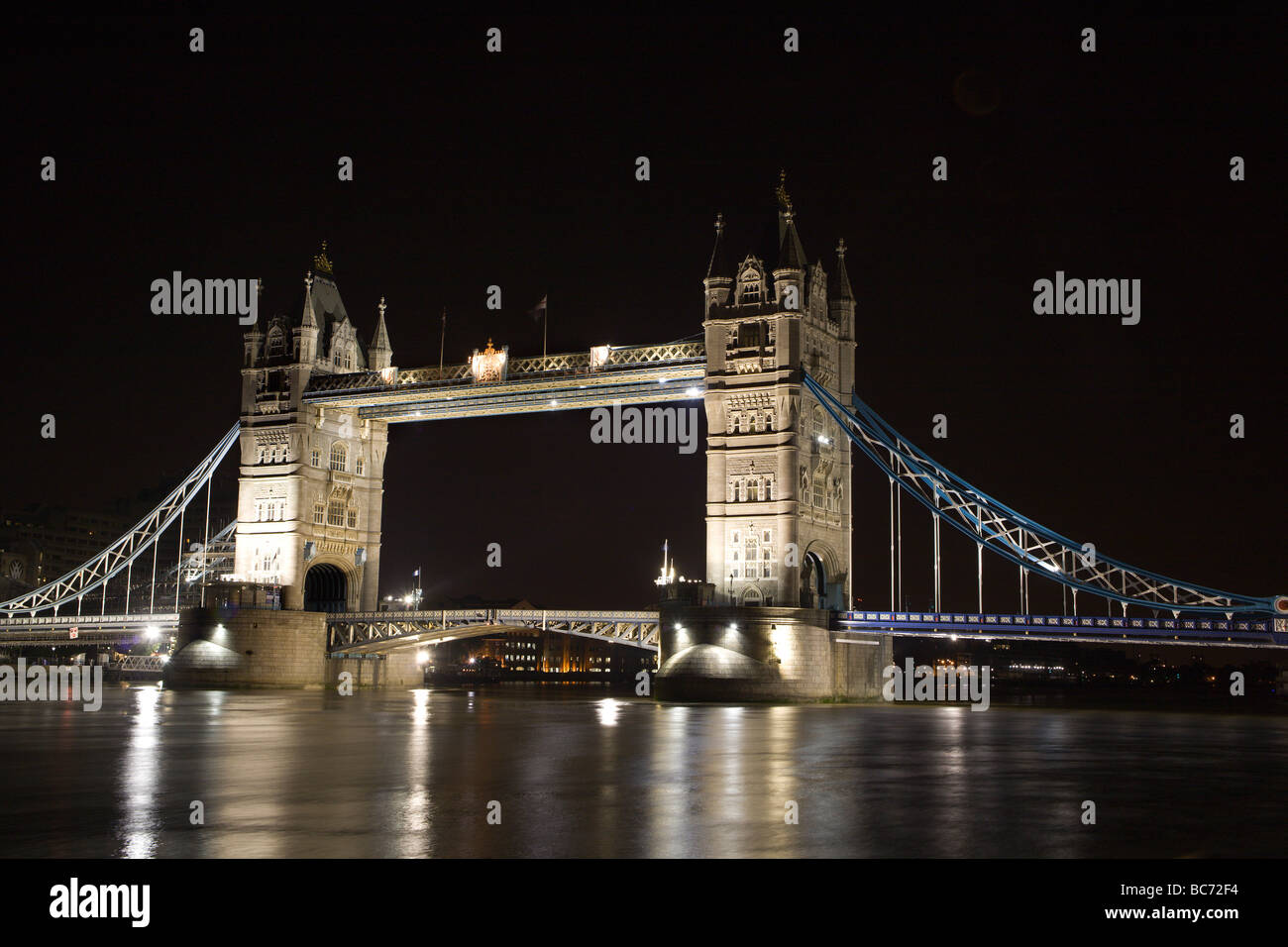 London - Tower bridge in night Stock Photo - Alamy