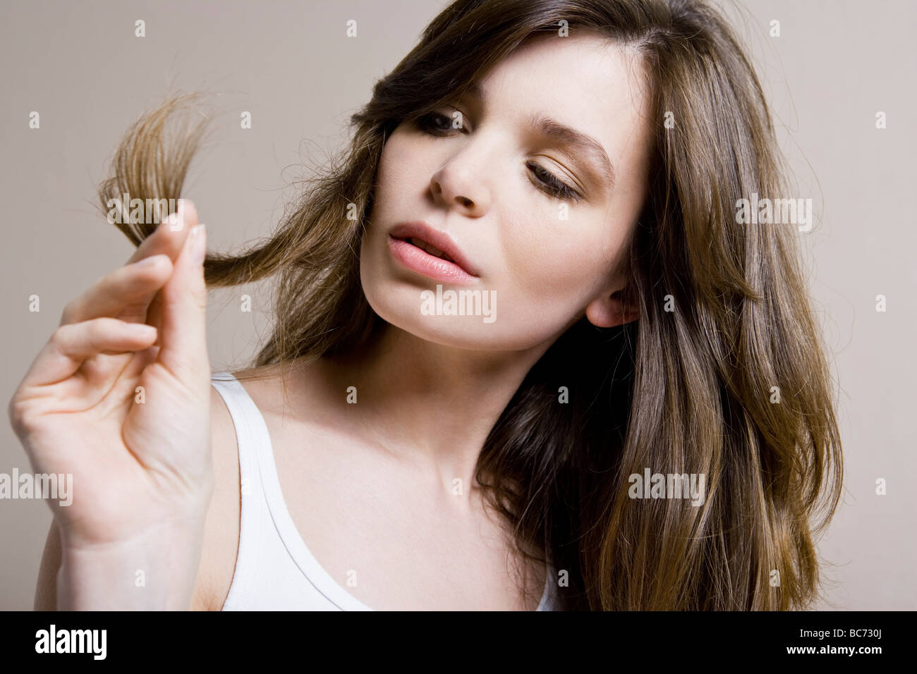Woman ending hi-res stock photography and images - Alamy