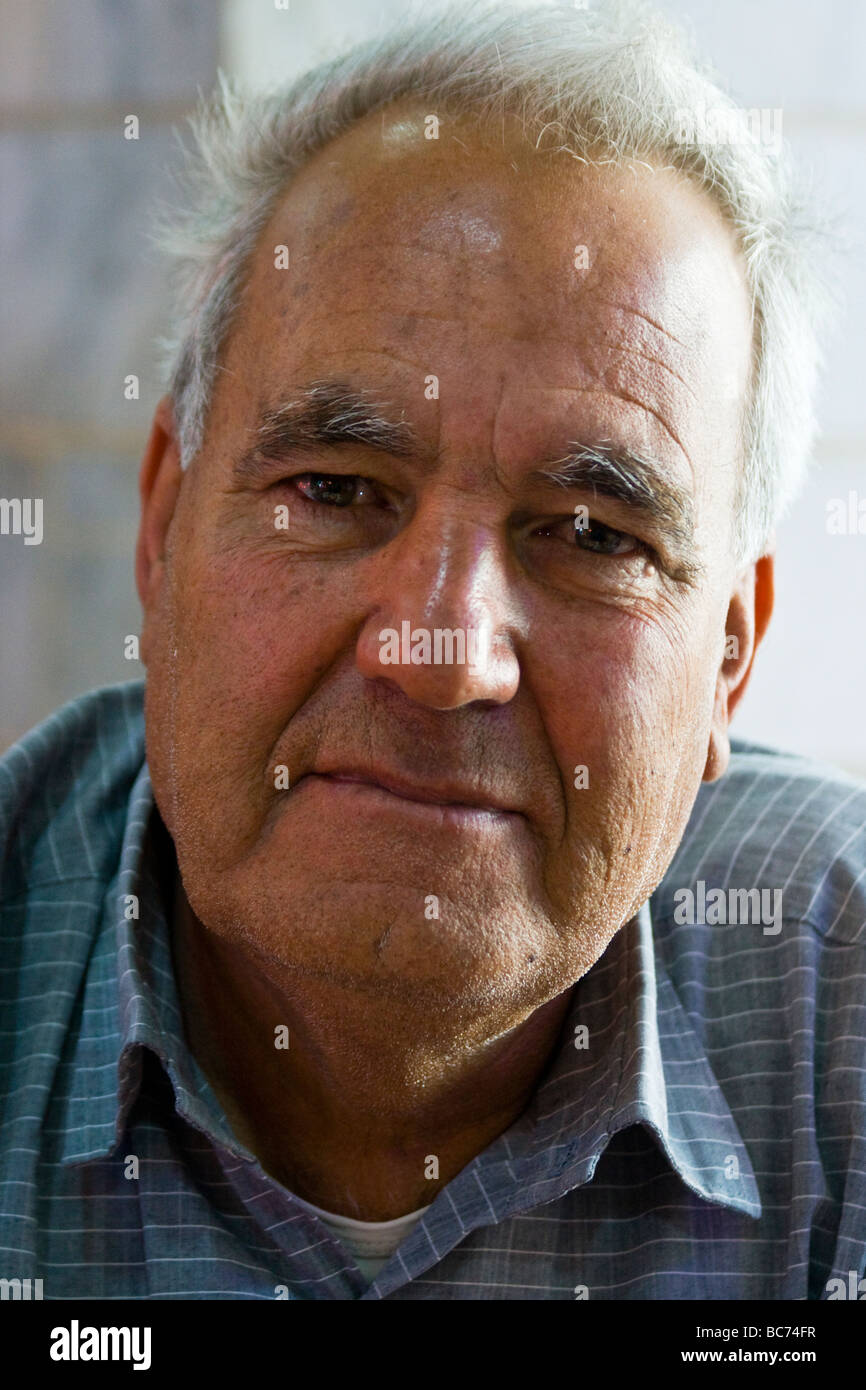 Old iranian man hi-res stock photography and images - Alamy