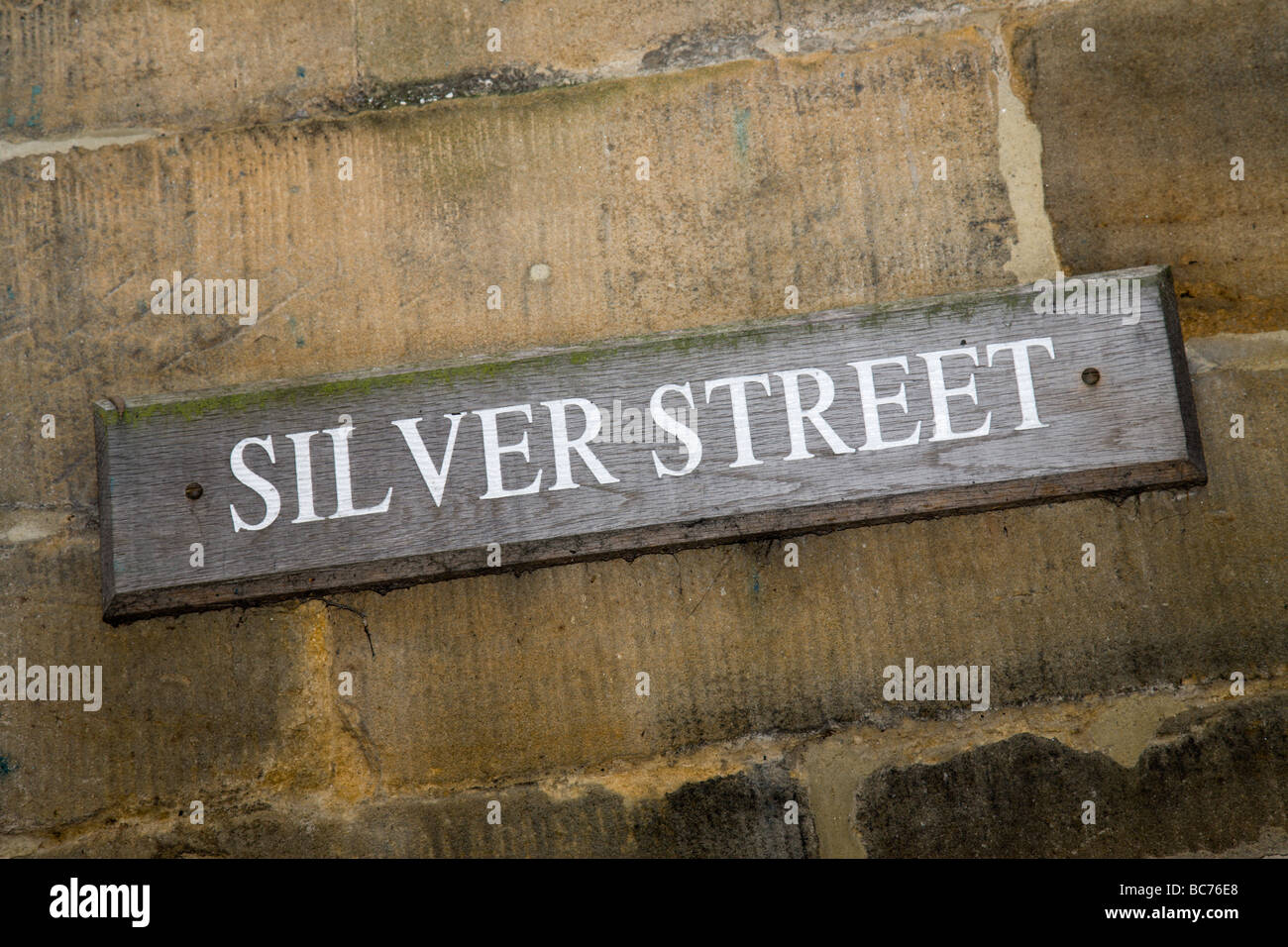 Silver sign hi-res stock photography and images - Alamy