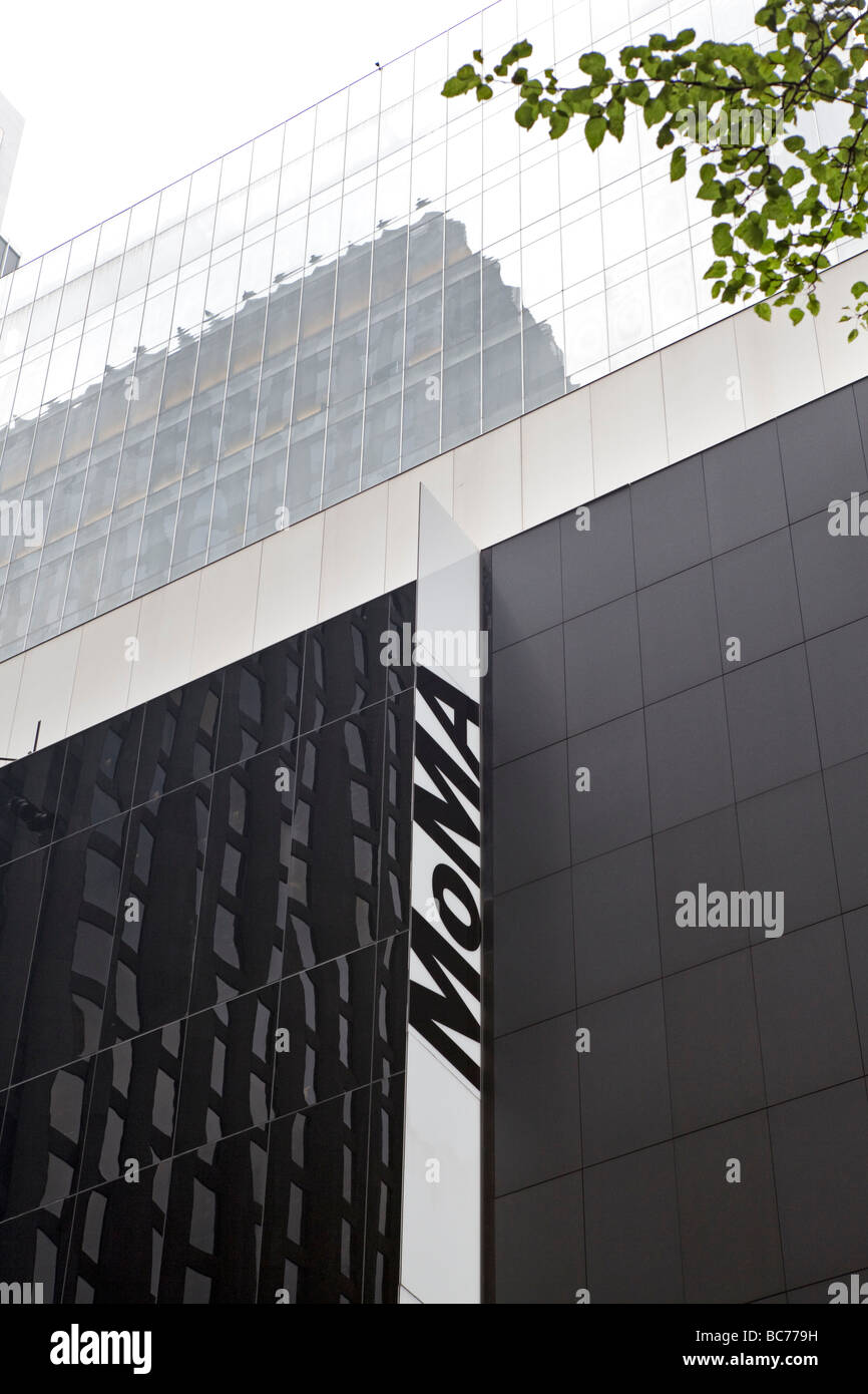 Moma art hi-res stock photography and images - Alamy
